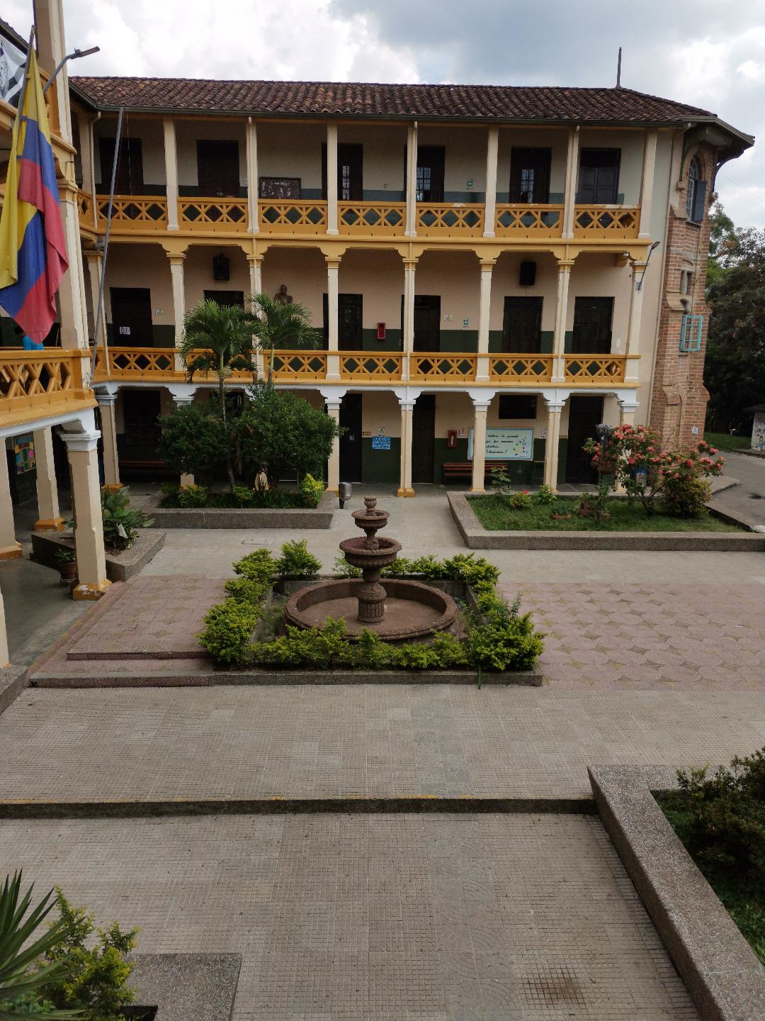 :::I. E. ESCUELA NORMAL SUPERIOR DE MEDELLÍN:::