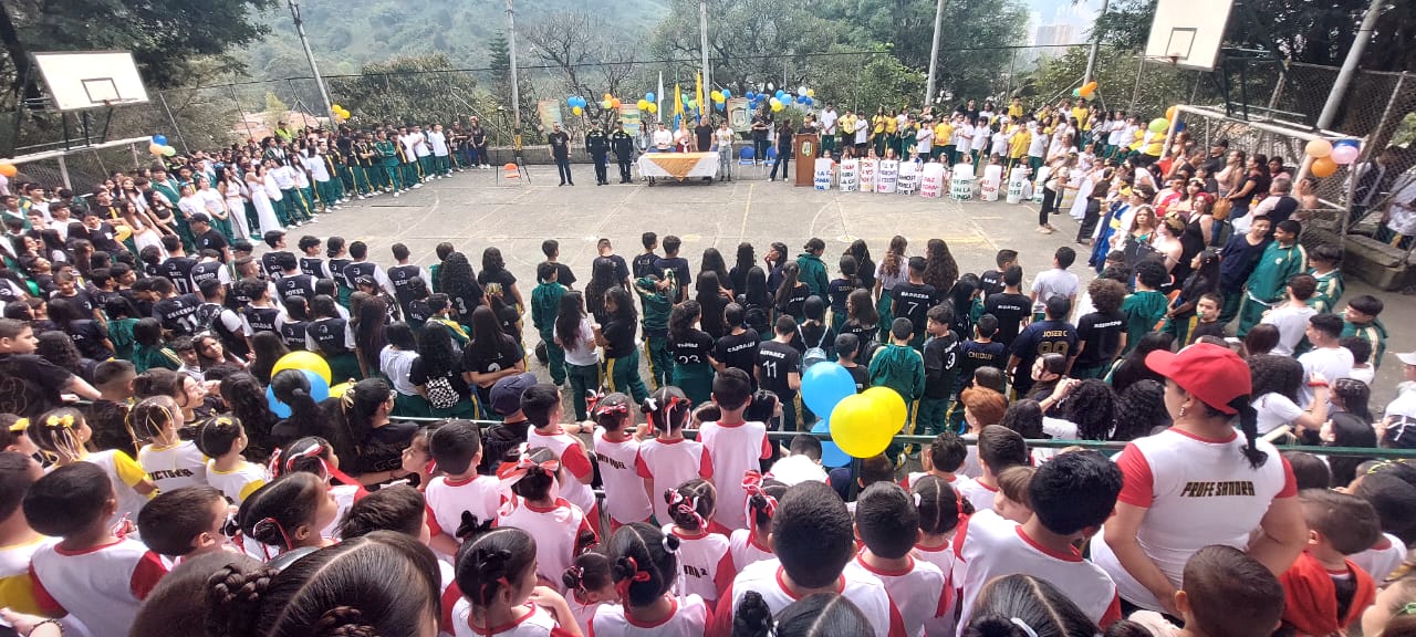 :::I. E. COMPARTIR:::