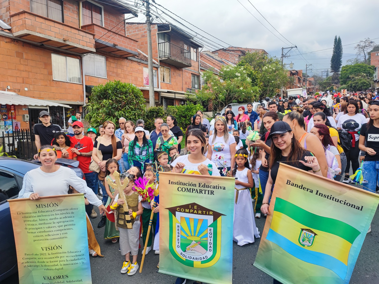 :::I. E. COMPARTIR:::