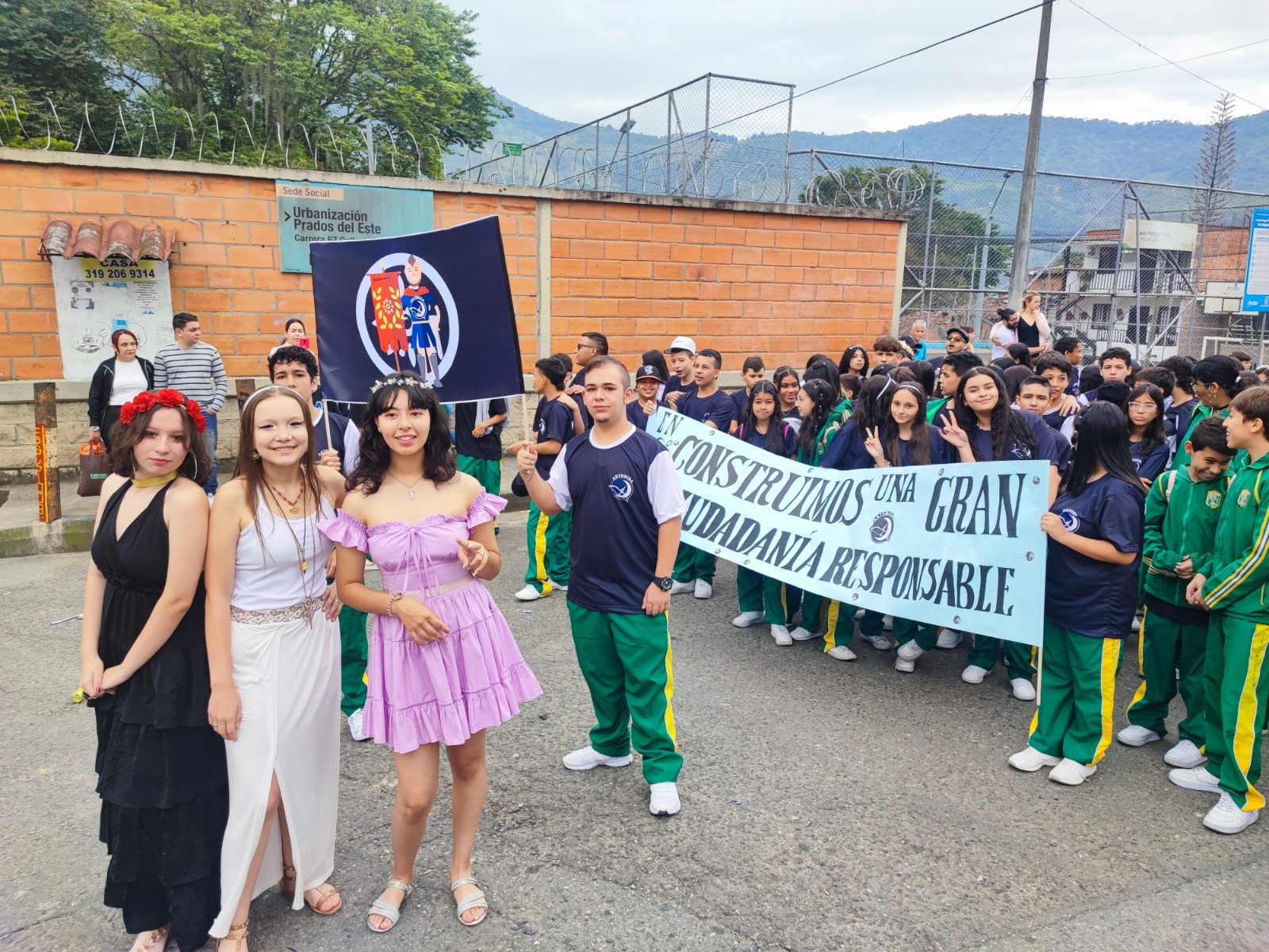 :::I. E. COMPARTIR:::